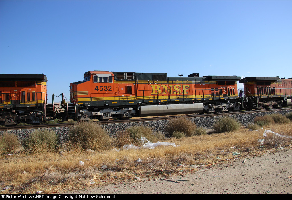 BNSF 4532